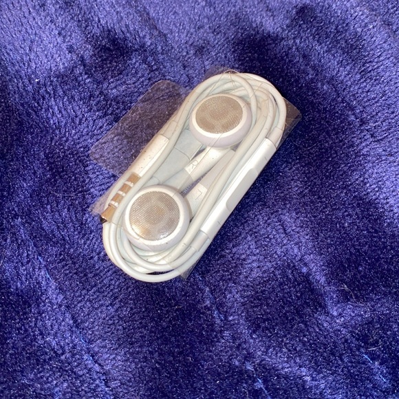 Apple | Headphones | Apple Headphones | Poshmark